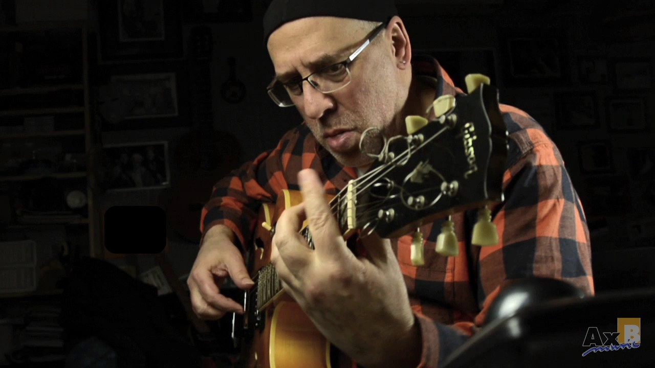 Alex Blanco interpreta "Lonely Woman" (H. Silver) - YouTube