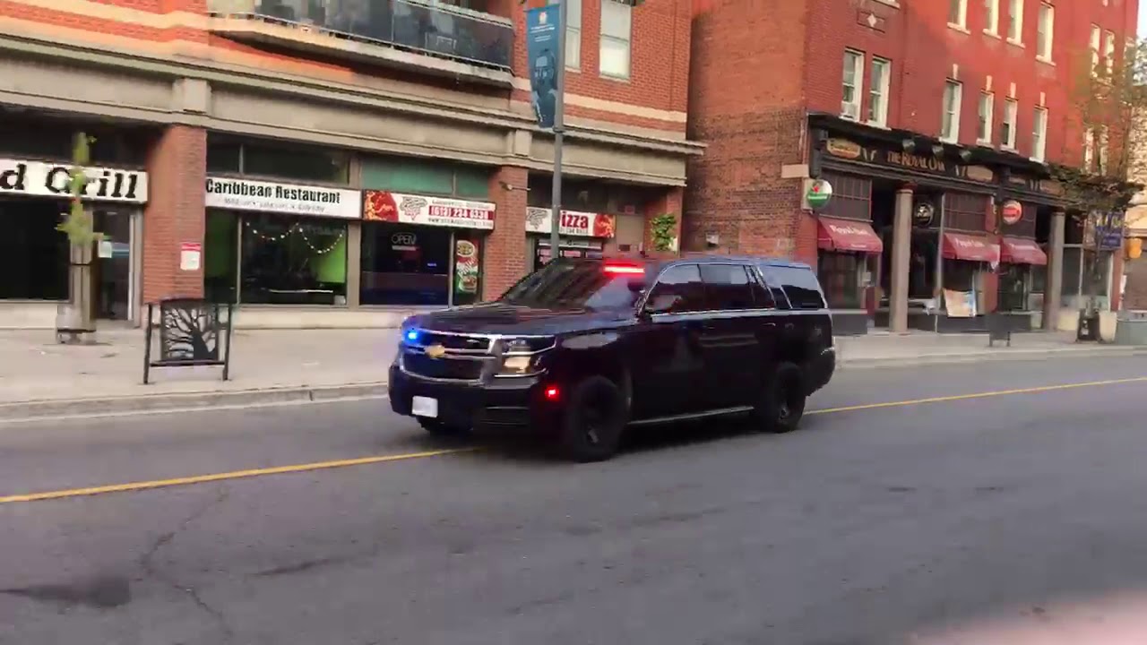 Ottawa RCMP Ghost Cruiser Responding. - YouTube