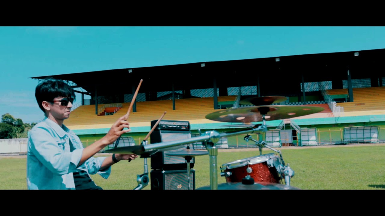 OFFICIAL TRAILER MUSIC VIDEO (QUICK BAND) - YouTube