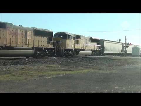 UP #4972 Leads North Bound Manifest Freight Train - YouTube