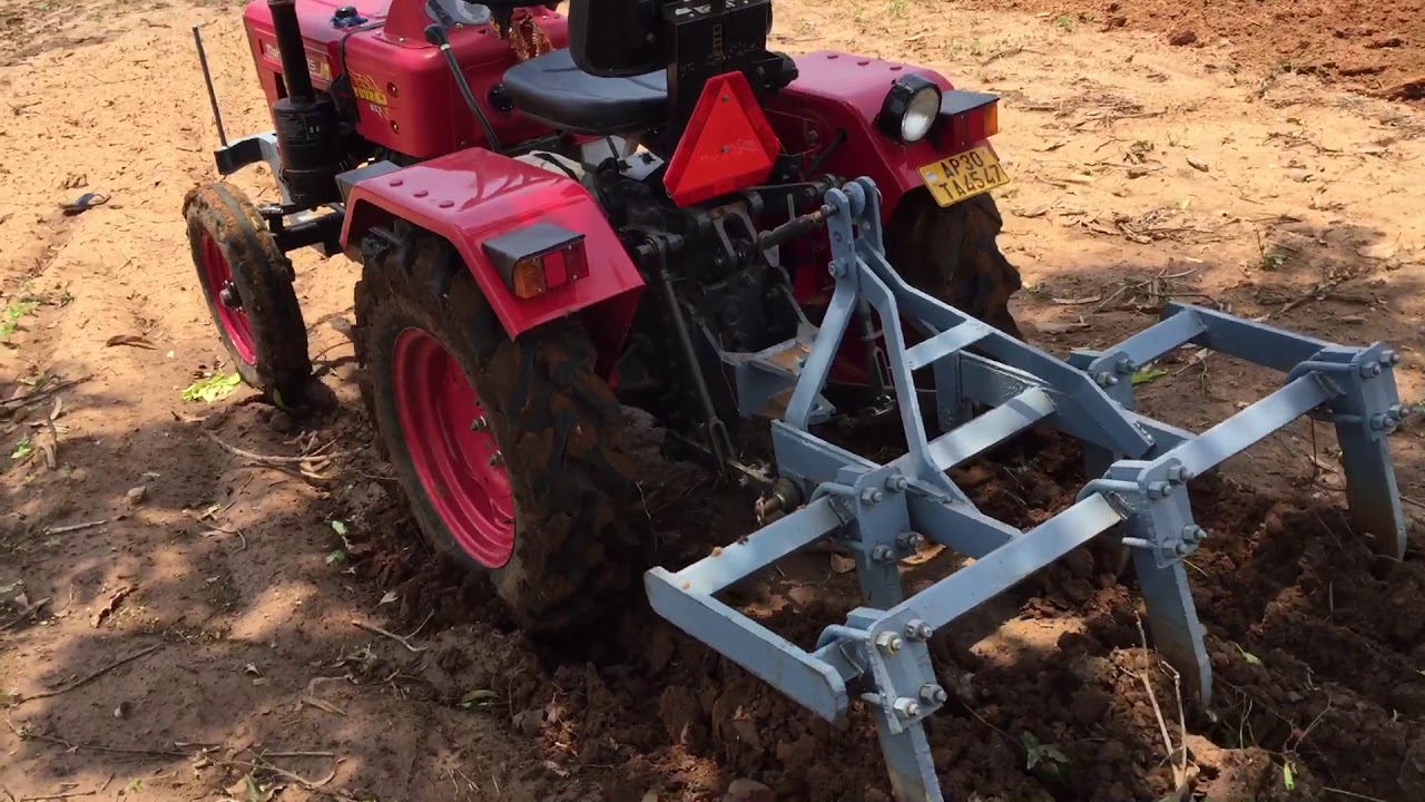 Mini tractor mahindra nxt 215 ploughing better in dry land with average ...
