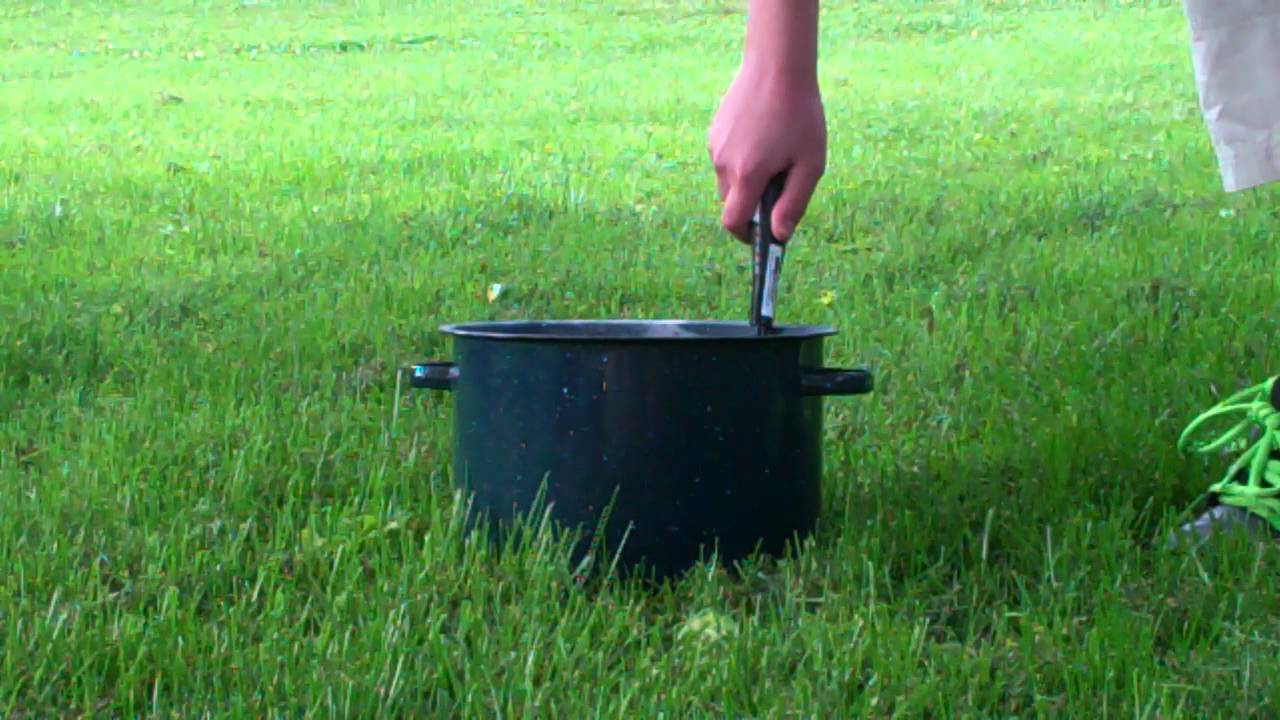 firecrackers in pot - YouTube