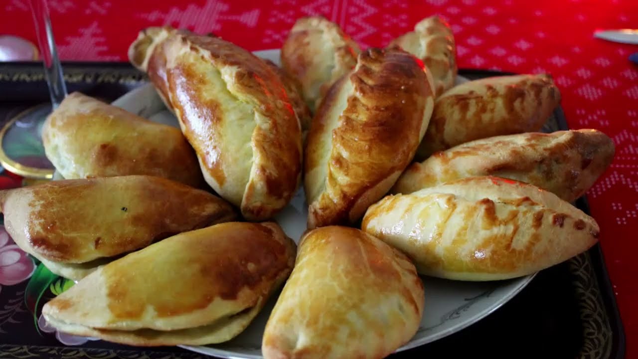 How to Make Pirozhki (Russian Stuffed Buns) - YouTube