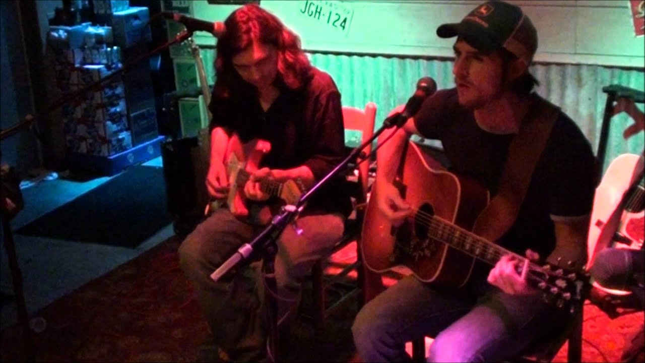 Ryan Bonner & Wallace Mullinax - YouTube