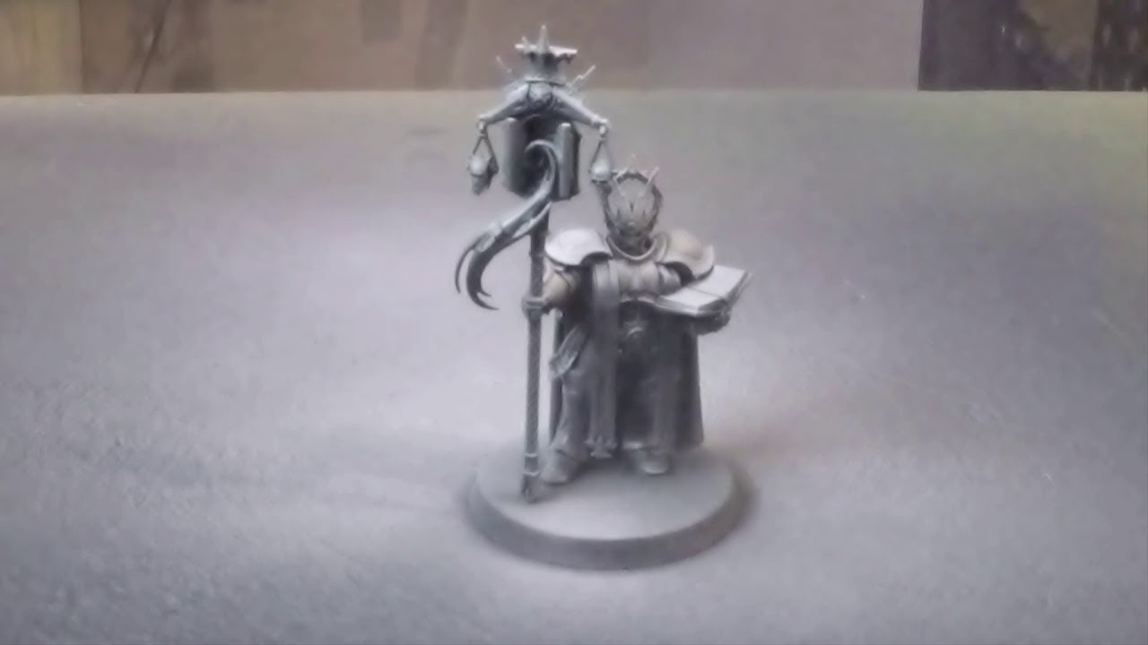 How to paint: Priming - Zenithal Highlights - YouTube