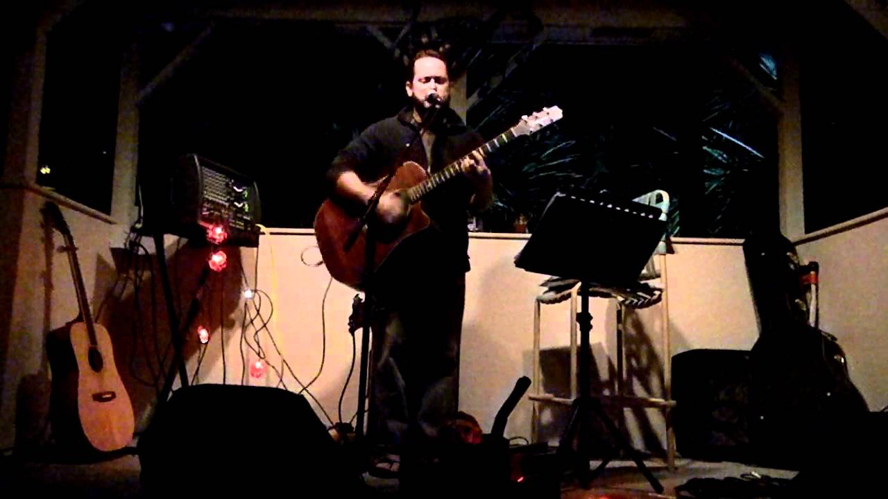 Josh Fielding Live At Bongo's On St Pete Beach March 5th 2012 - YouTube