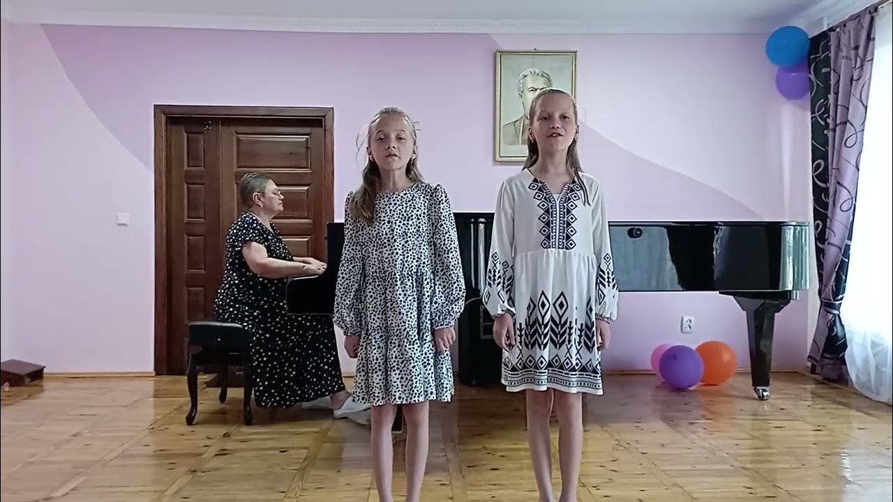 Співають Уляна і Юліана ШевчукСлЛУкраїнкимузГВасіної Вишеньки черешенькиконцГ