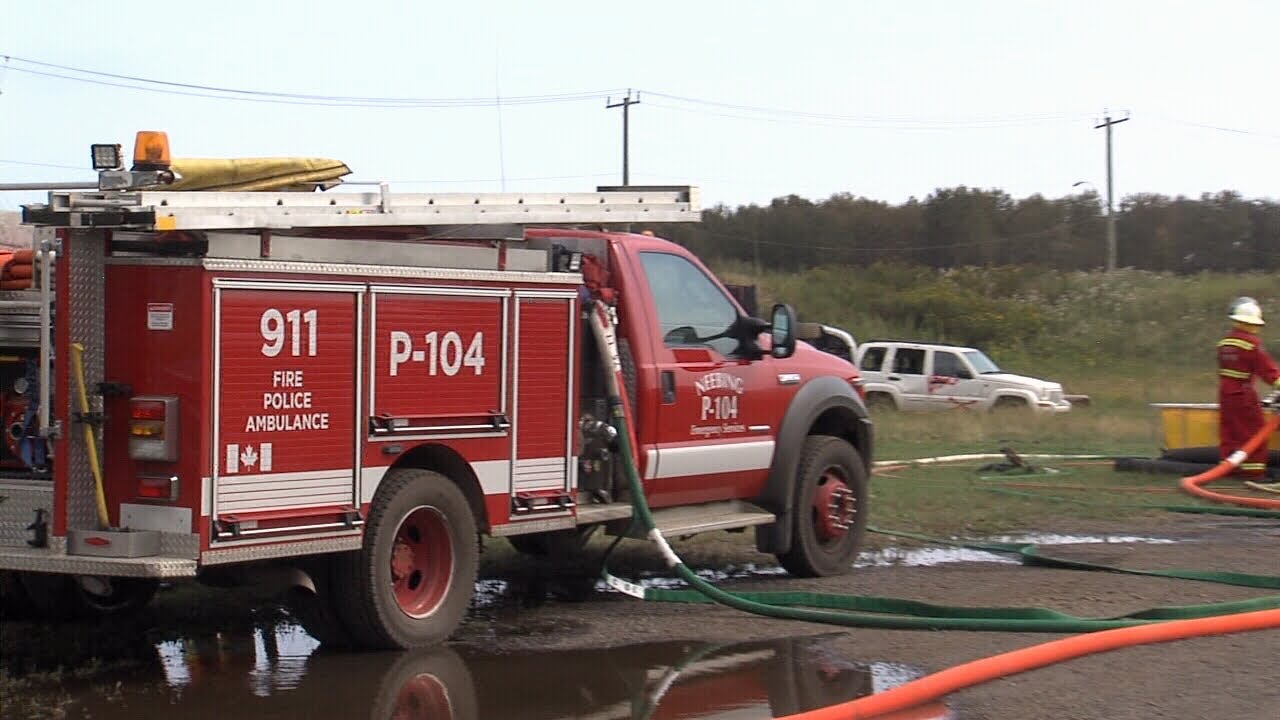 More than 200 Firefighters in Thunder Bay for FireCon - YouTube