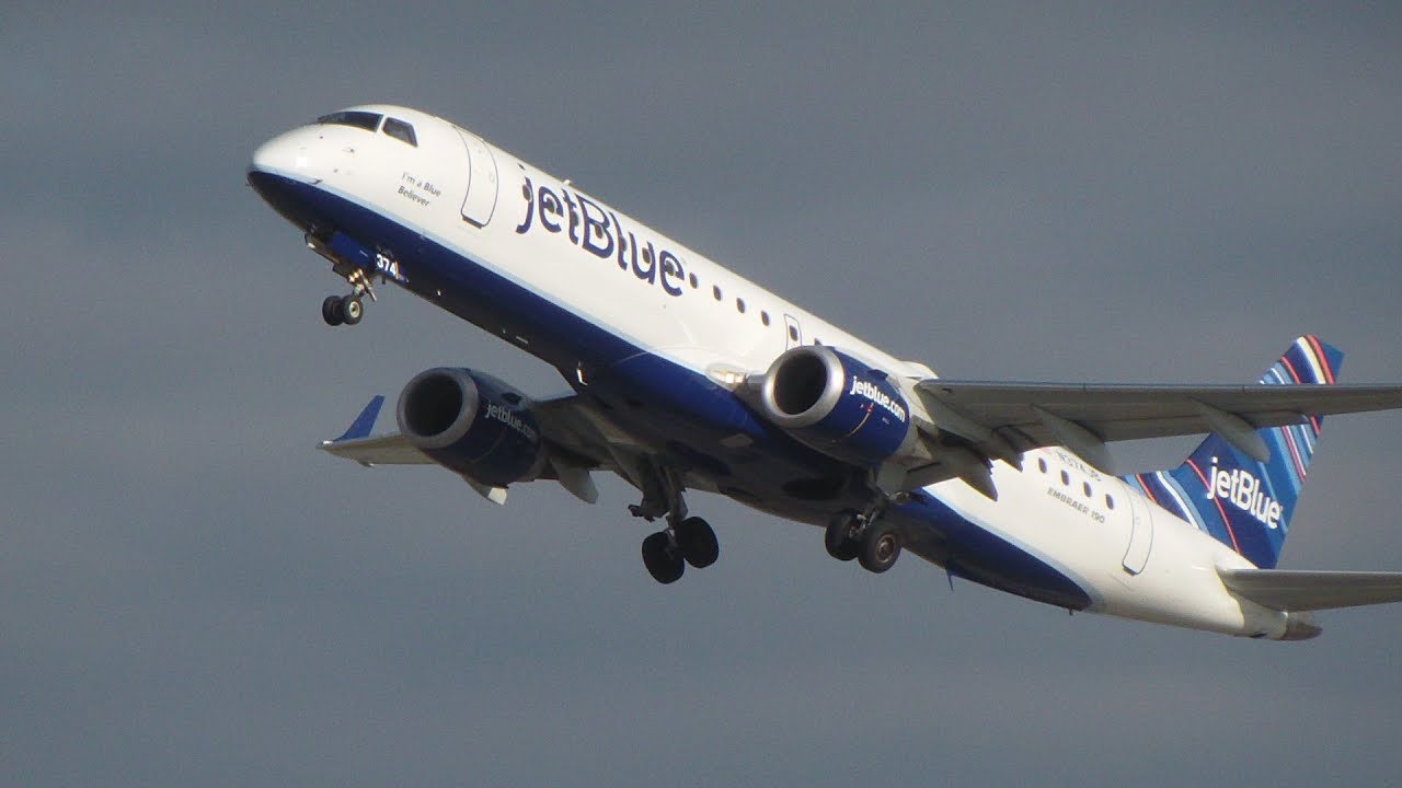 JetBlue E190 N374JB Takeoff from Syracuse (HD) - YouTube