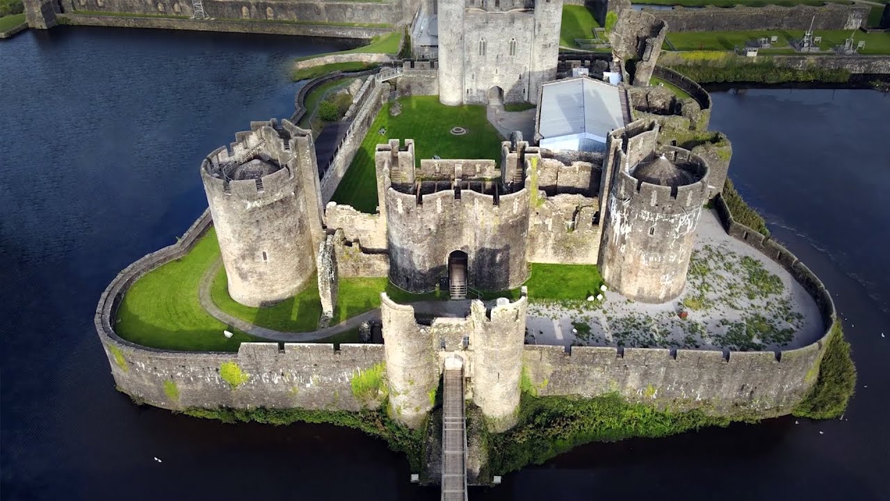 15 AMAZING Old Fortresses - YouTube