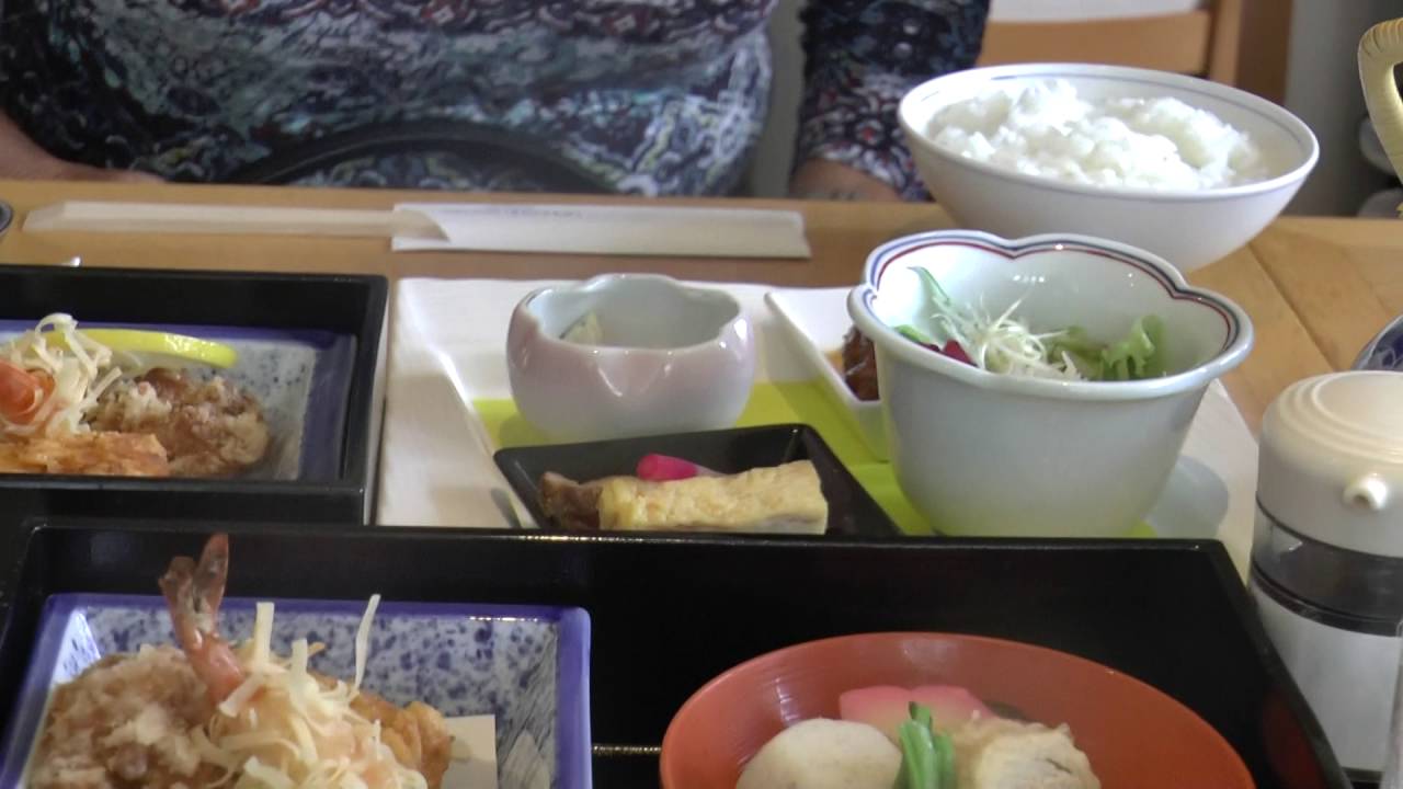 Tokyo, Japan Mt Fuji & Hakone Tour Lunch #1 14 May '16 - YouTube