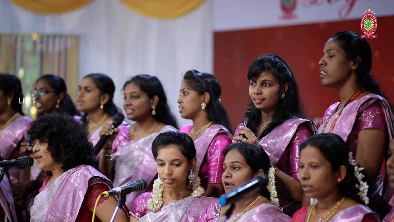 Staff Choir | Kottum Paniyil Kuzhir Nila | Loyola | Christmas ...