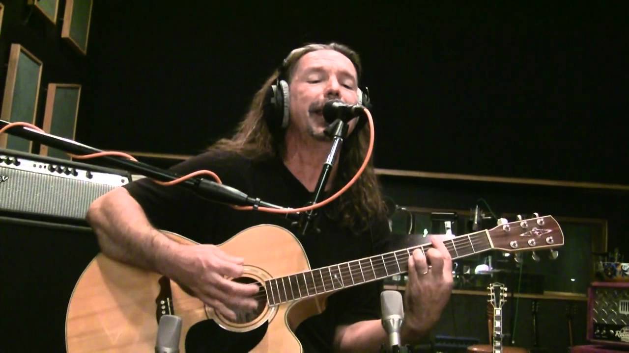 Singing Lessons - Demo of The OM5 Mic By Audix - Ken Tamplin Vocal ...