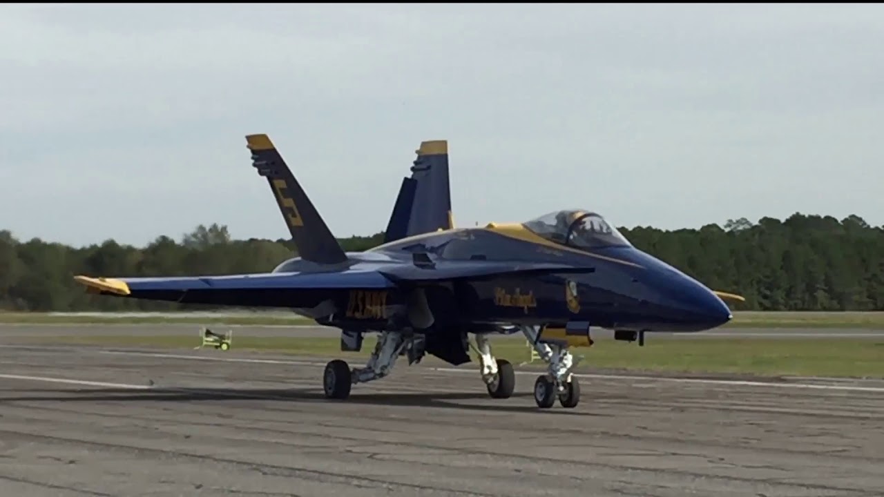 Blue Angels (High Speed Pass!) at Wings Over North Georgia (Oct 2017 ...