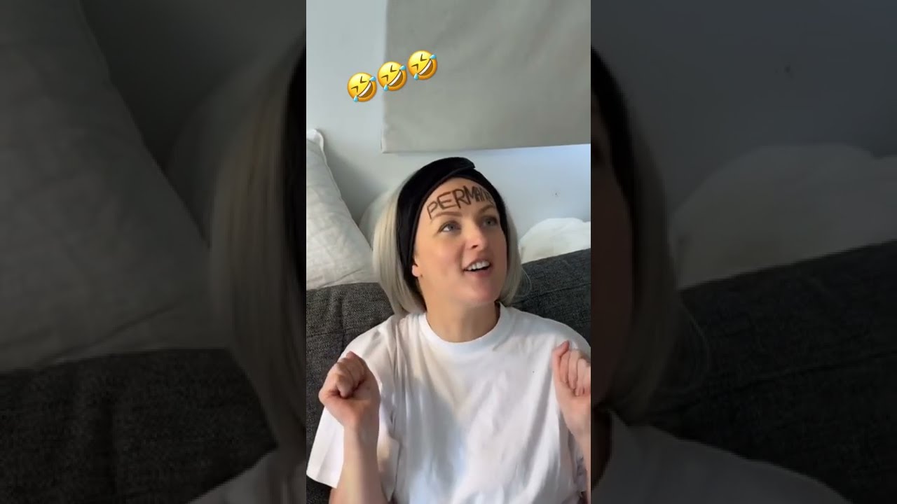PERMANENT MARKER ON HER FACE 🤣😱 #shorts #funnyvideos #funnyfamily # ...
