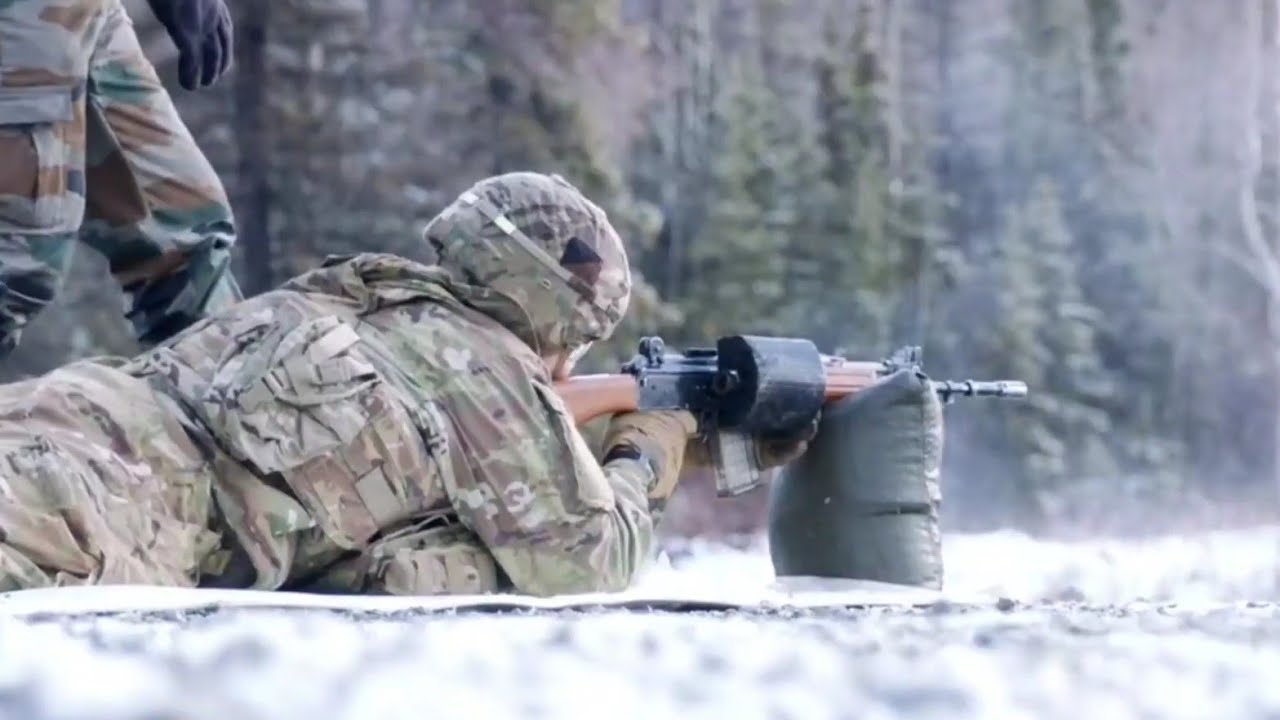 US Soldiers firing INSAS Rifle in Burst mode | INSAS LMG, HMG & SIG 716 ...
