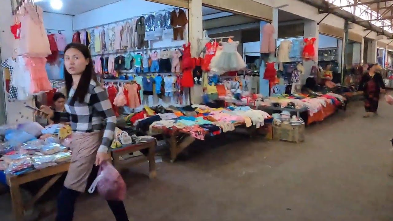 Phonsavan market walking tour | laos | travel vlog | Khwhmoob shopping ...