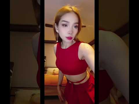 Red Smooth Beauty Dance😍#oraydarat #bigolive  #dance #beauty #periscope #twerk #dailyvlog #usa 