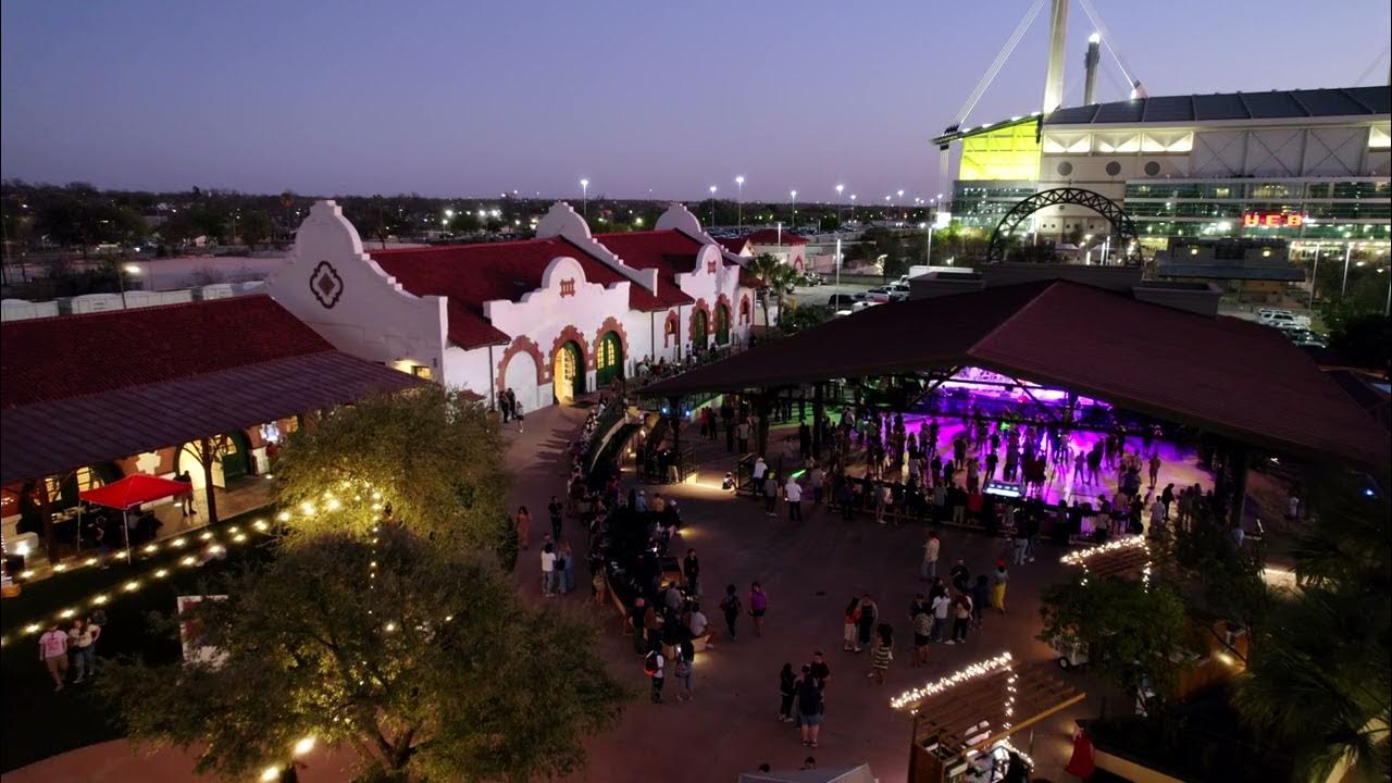 The Espee in St. Paul Square, San Antonio Tx. - YouTube