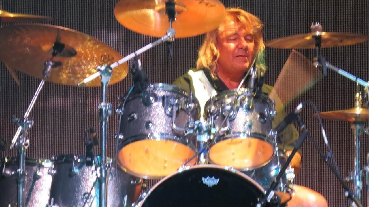 The Johnnie Bolin/Bobby Berge “drum battle” leading into Post Toastee ...