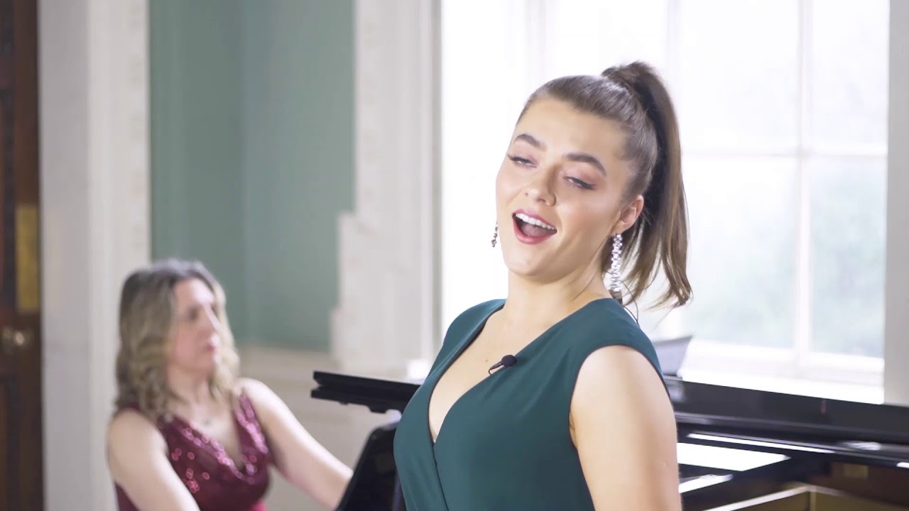 Cappella Caeciliana with Ava Dodd - YouTube