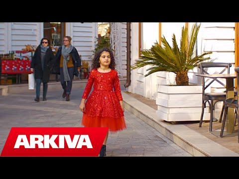 Klea - Vajzat Shqiptare (Official Video HD)