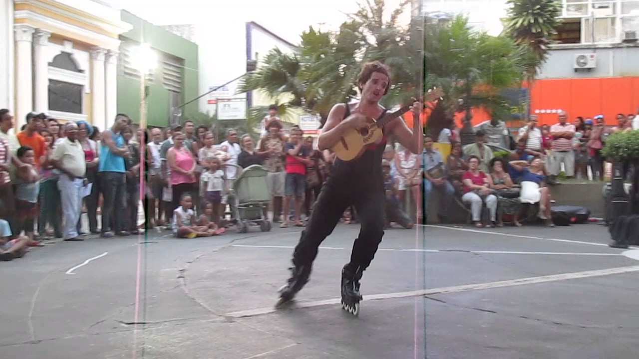 Artista Palhaço - Sebastián Godoy - 12º Festival Internacional de ...