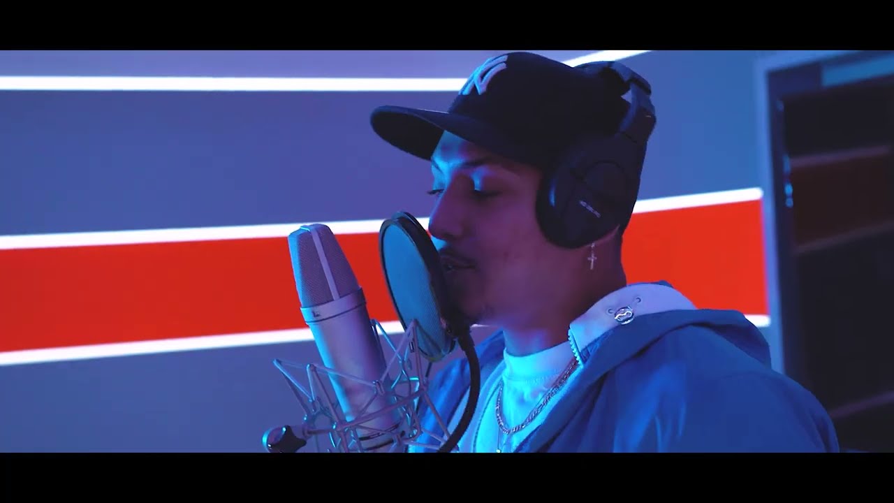 Roman The Artist -Not A Love Song ( Official Music Video) - YouTube