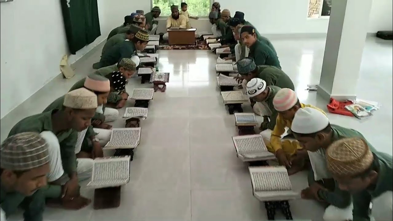 Madarsa Durul Uloom Nizamiya Ahle Sunnat Moinul Islam Ke Talba e karam ...