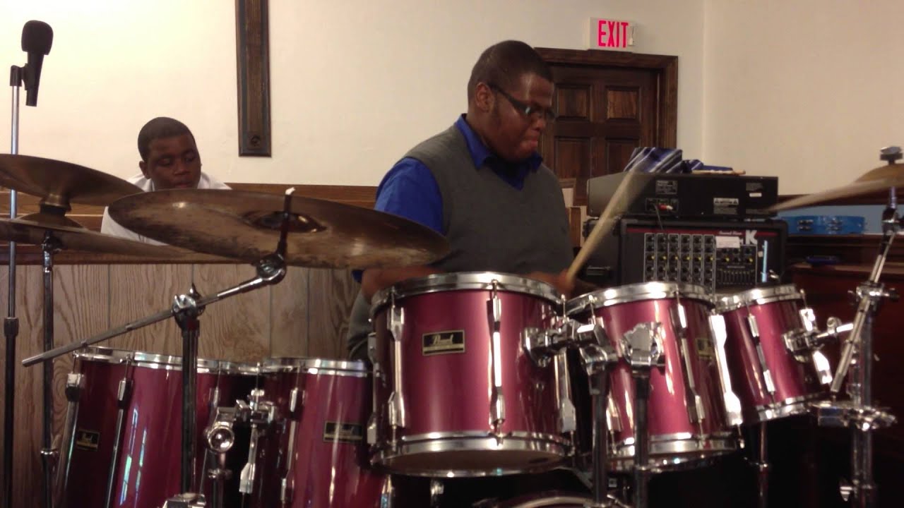 BIG NIGEL gettin it in! - YouTube