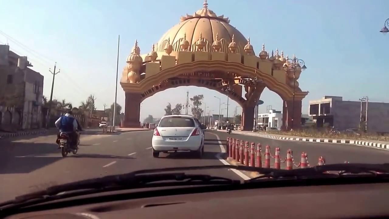 Live: Trip view from Amritsar Welcome Gate towards Golden Temple - YouTube