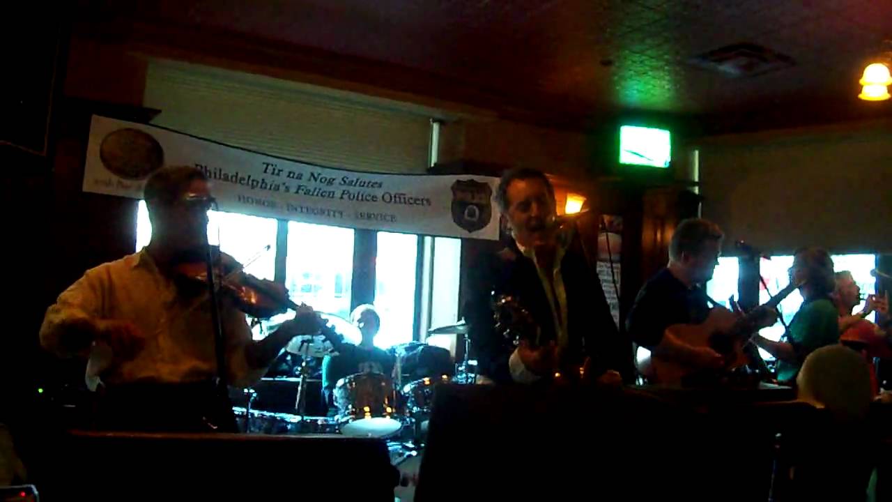 Barleyjuice, "Ring of Fire" and "Whiskey in the Jar" - YouTube