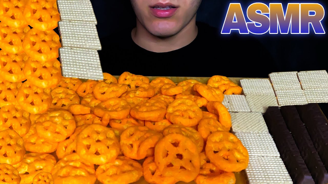 ASMR CRUNCHY CHEESE WHEELS & CHOCOLATE WAFERS | Eating Sounds - YouTube