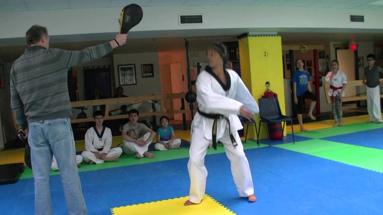 front leg jumping spinning heal - YouTube