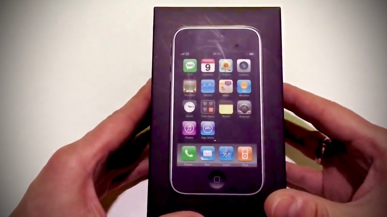 iPhone 3G Review 2020 - YouTube