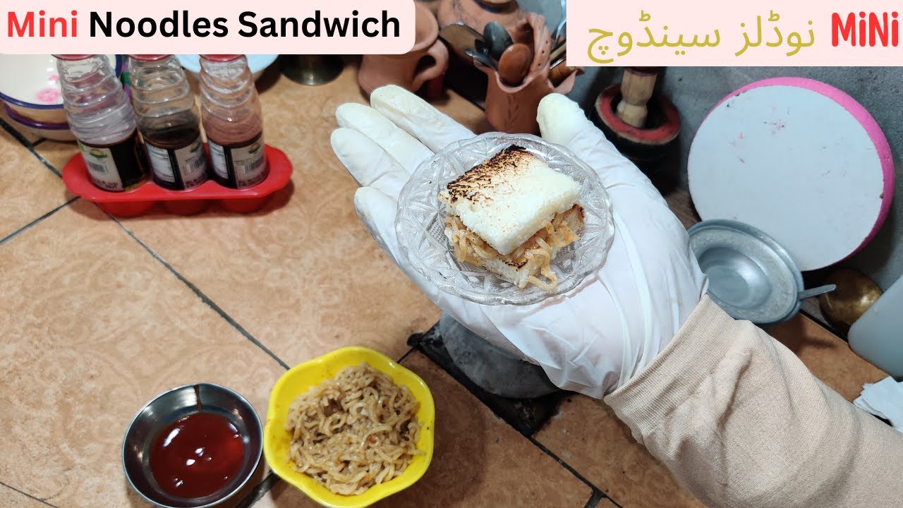 Mini Noodles Sandwich in Mini Kitchen | نوڈلز سینڈوچ | Mini Kitchen ...