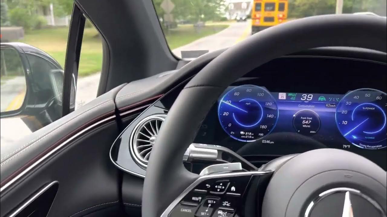 EQS 580 with HUD - YouTube