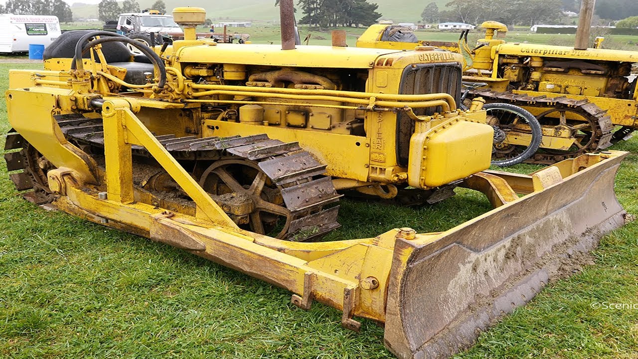 1938-57 Caterpillar D2 5U Bulldozer 10843 with Hyster D2N Winch - YouTube