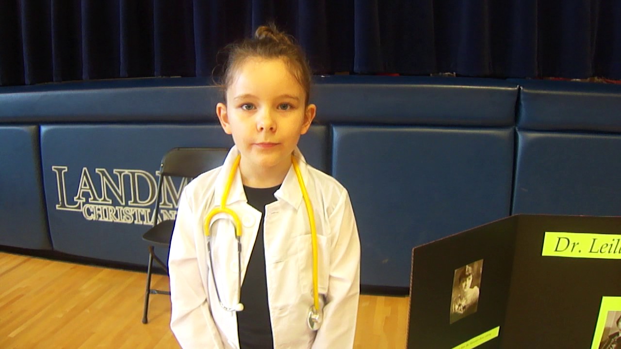 Sydney as Dr Leila Denmark - YouTube