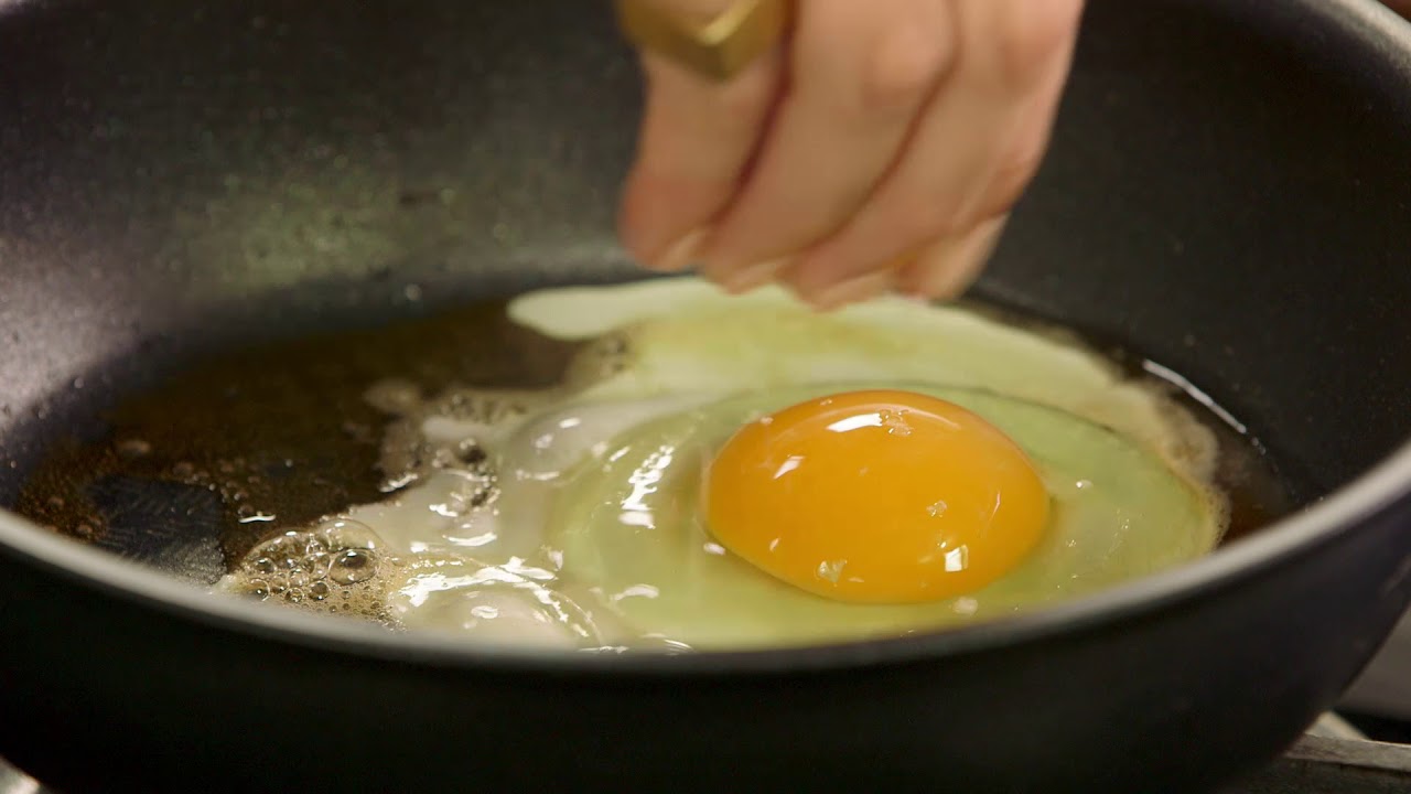 Frying With Butter | Good Chef Bad Chef S11 Ep32 - YouTube