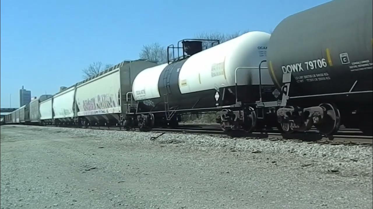 NS 3632 Leads Mixed Freight - 3/11/2025 - YouTube