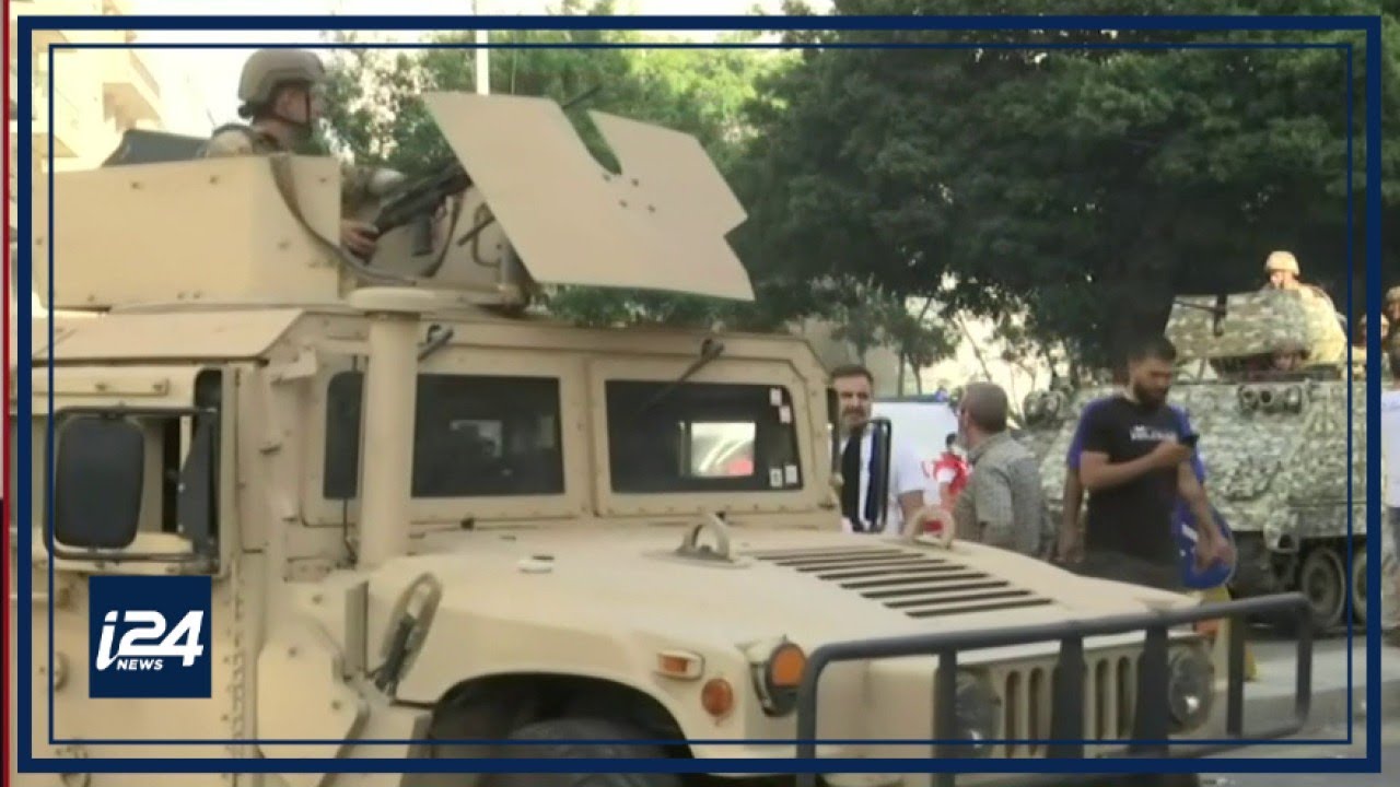 Lebanon on edge of civil violence after deadly protest - YouTube