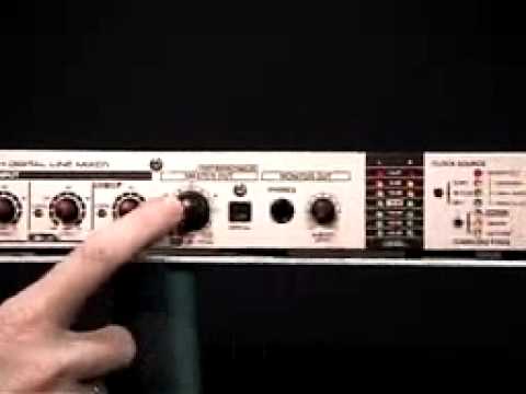 Roland M1000 - YouTube