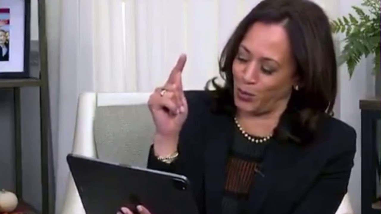 Kamala Harris laughing - YouTube