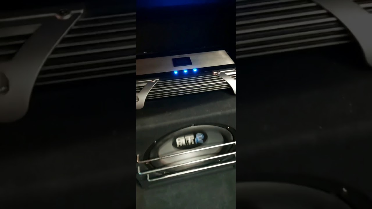 Subwoofer Crunch GT - YouTube