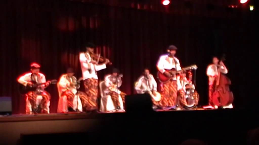 NURLELA - Guido Quiko (Keroncong Tugu) - YouTube