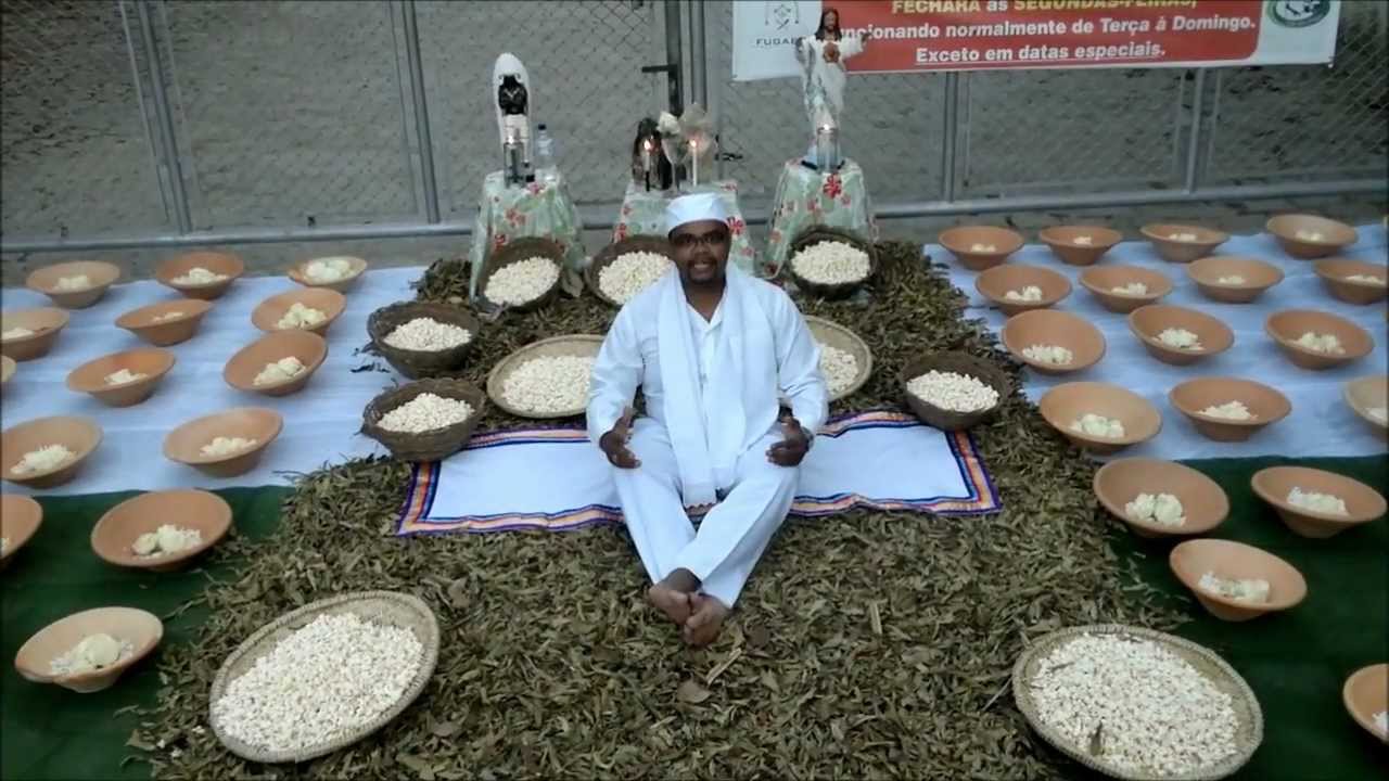 Entrega de oferendas a Pai Oxalá no Vale dos Orixás. - YouTube
