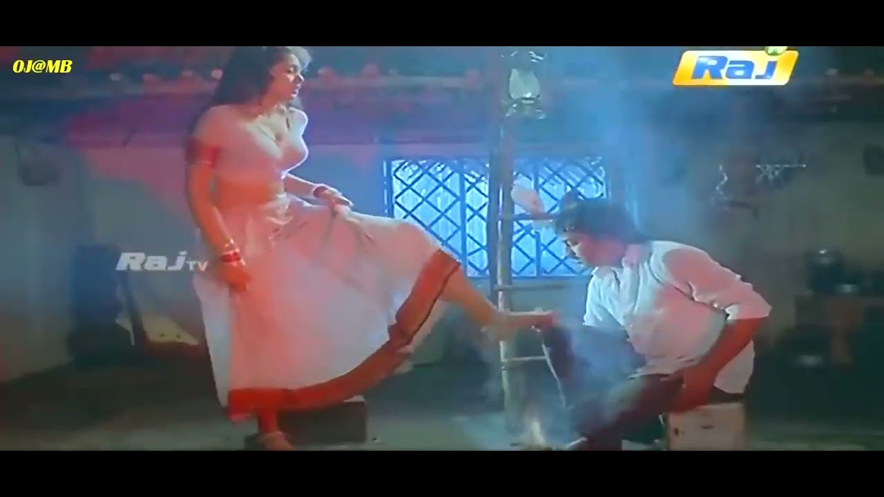 Unknown Actress Hot Navel Kiss Song//Unknown Actress Hot Navel Romance ...