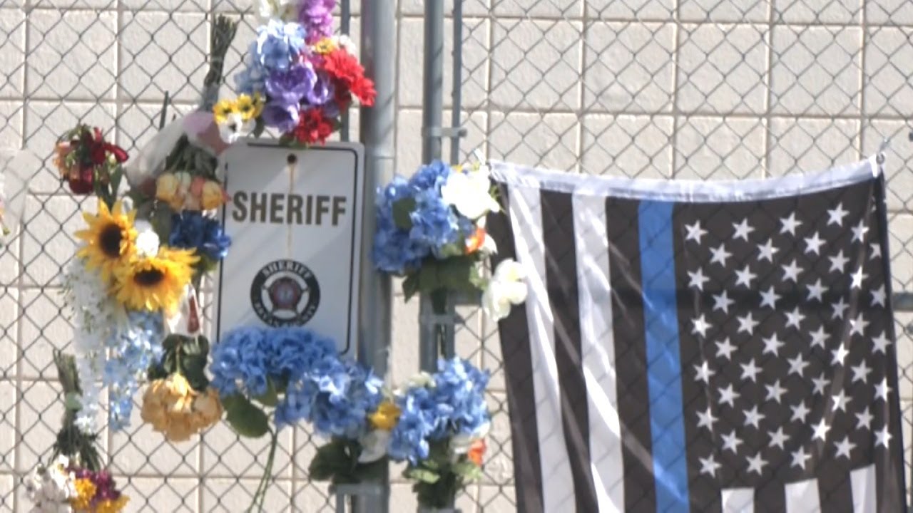 Celebrating the legacy of Bryan County Sheriff Johnny Christian - YouTube