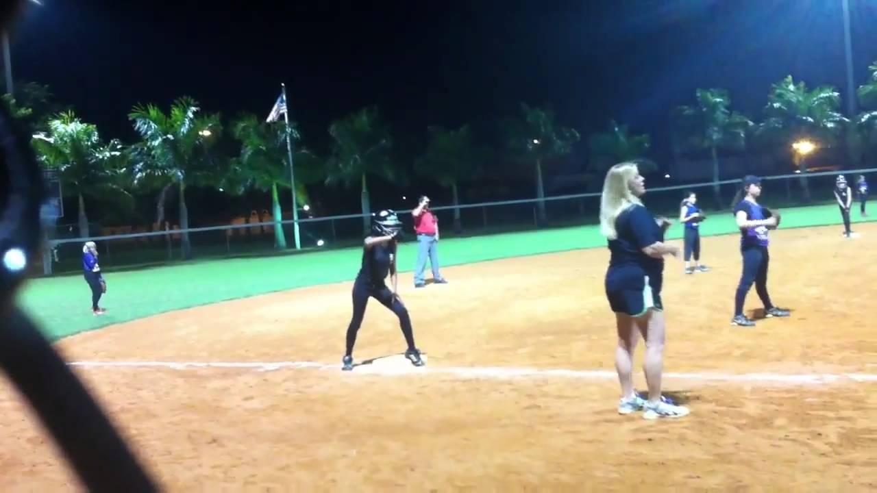 Destiny Garcia scores again - YouTube